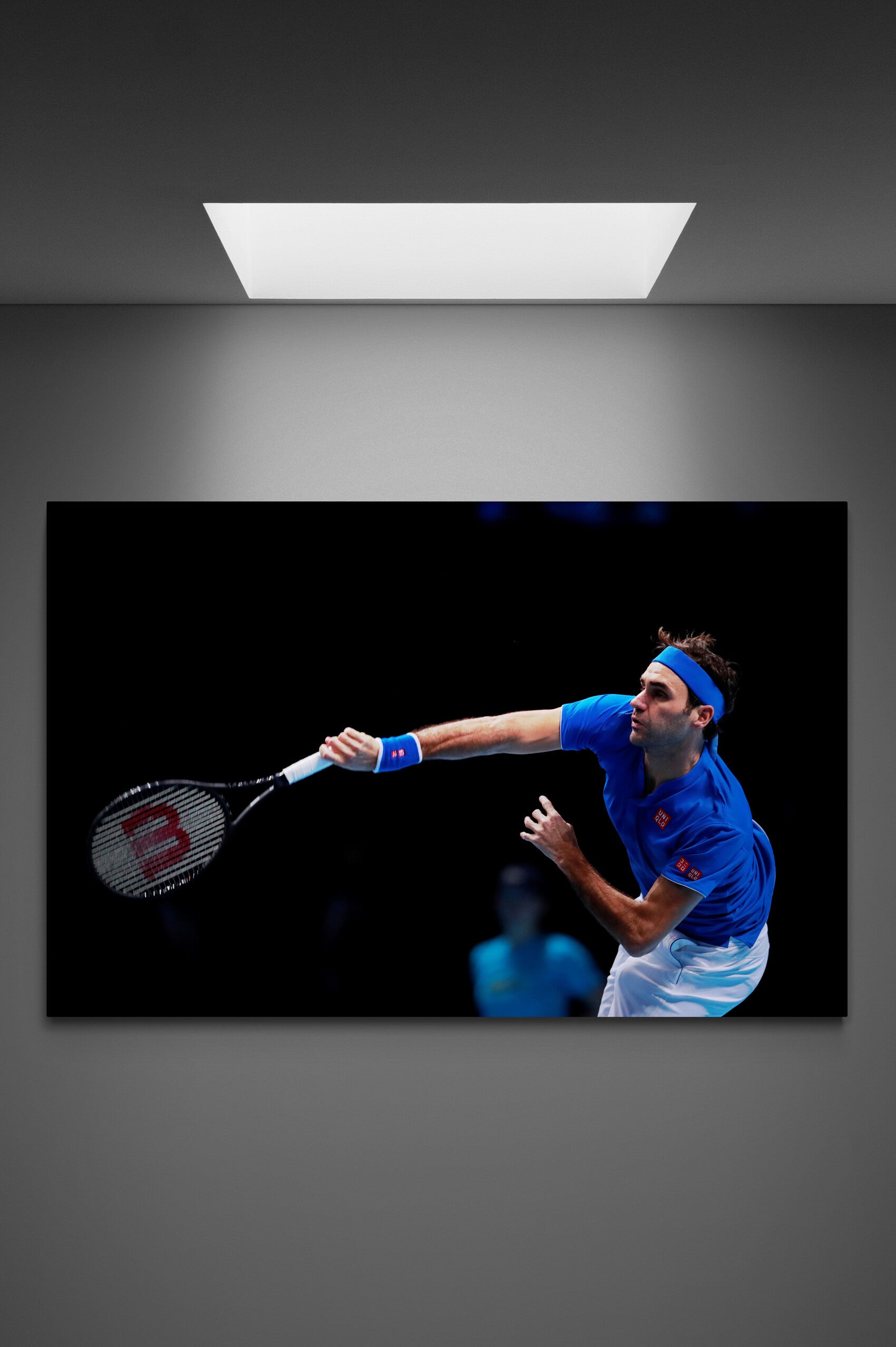 Canvas Roger Federer hitting the ball – FAINART